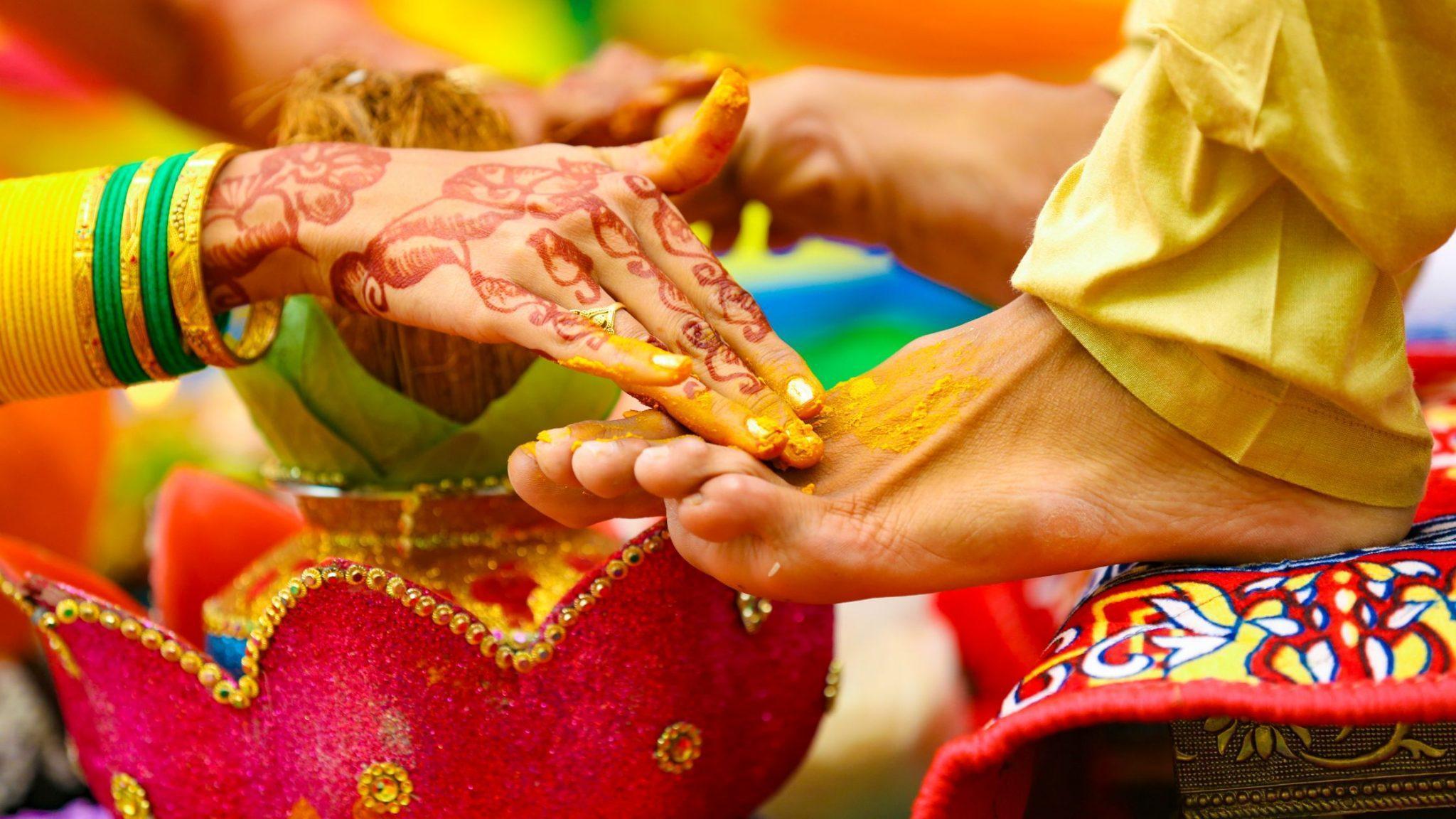 Why Hire A Pandit For Haldi Ceremony? - SmartPuja.com